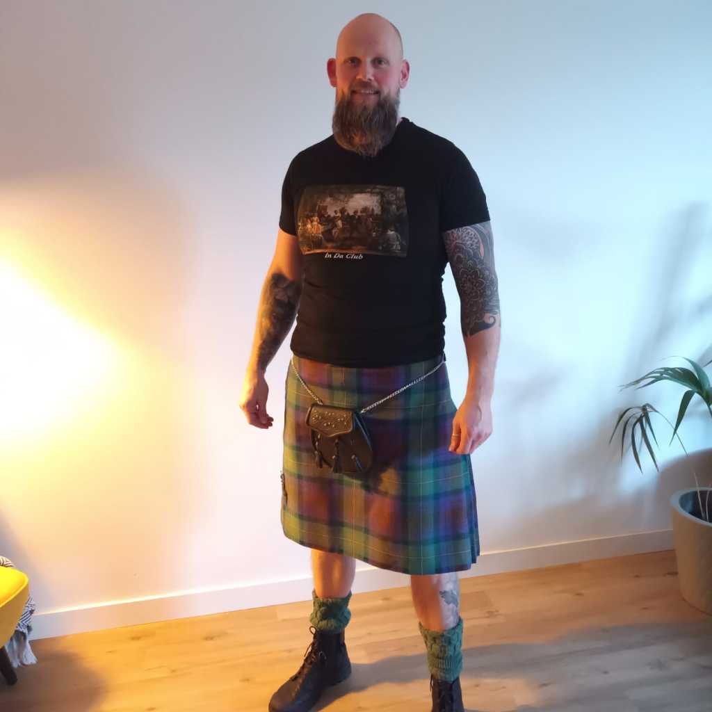 TV Time - Donnie on The Monnie (TVShow Time)